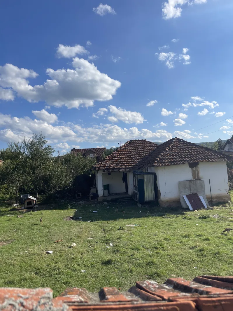 Isuf Jahiu - Gjimnazi “Zenel Hajdini”